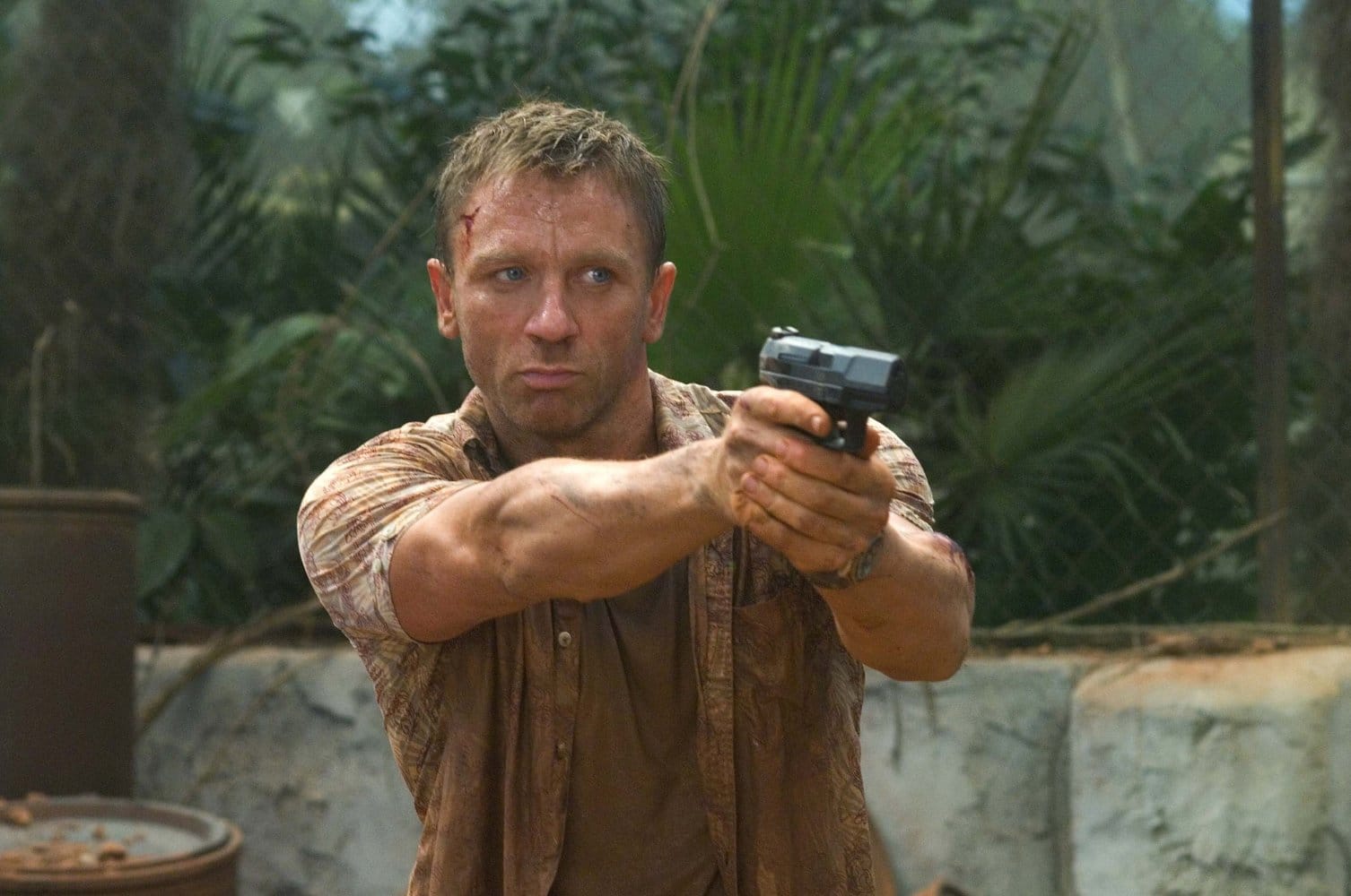 James Bond Actors: Daniel Craig Biography » The Poster Collector